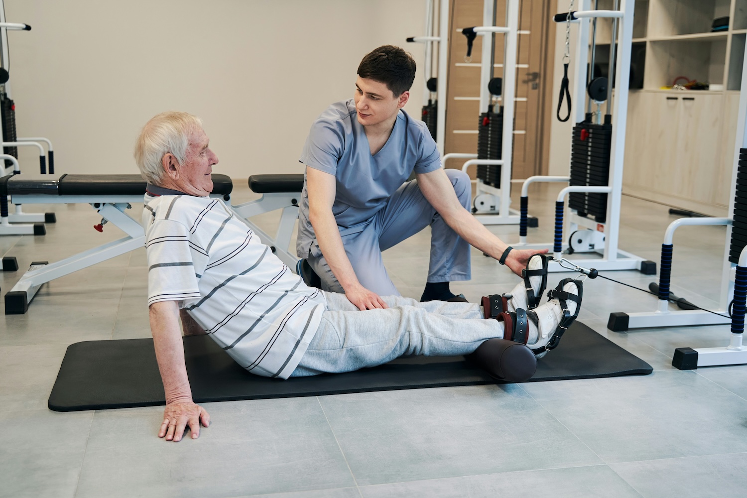 Physiotherapy for Seniors: Staying Active and Independent | White Rock ...